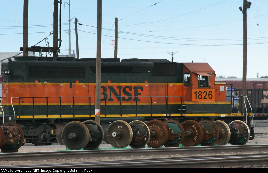 BNSF 1826